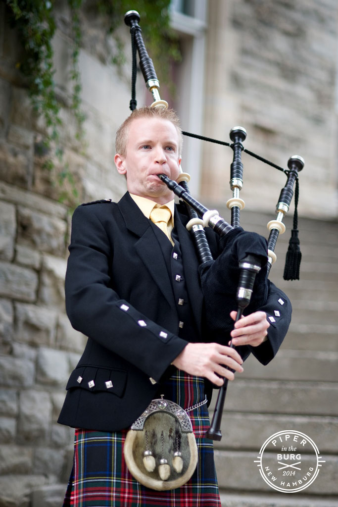 bagpiper.net: find a bagpiper near you; hire bagpipers! Request Free ...